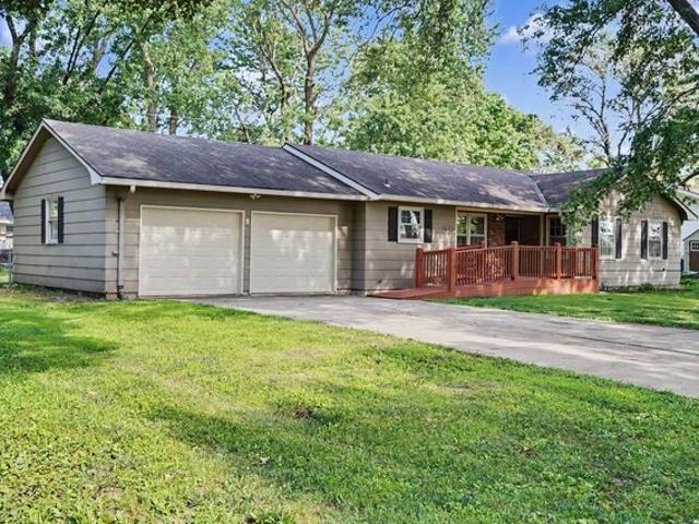 1430 Main St, Eudora, KS 66025