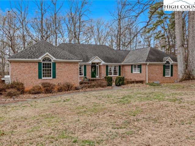 1430 Messick Oaks Trail