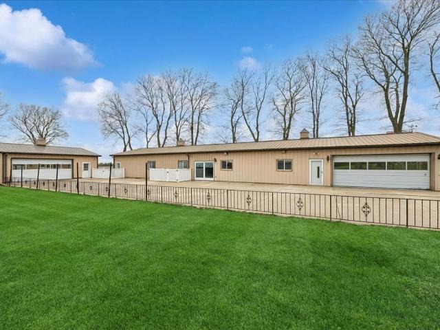 1430 N 30th Road