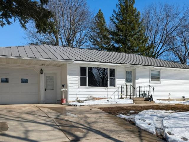 1430 N 4th Street