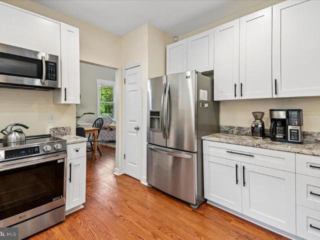 1430 Bay Head Road