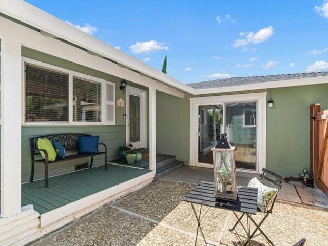 1430 Inskip Dr, Campbell, CA 95008