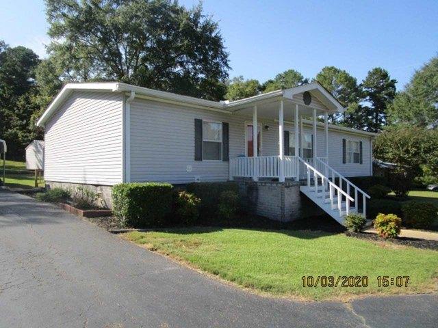 1430 Peach St, Selmer, TN 38375