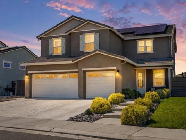 1430 Roosevelt Sq, Dixon, CA 95620