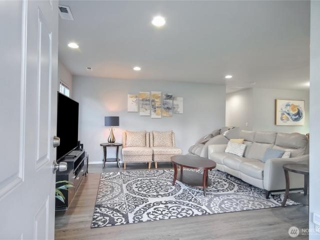 1430 SW 352nd Ct, Federal Way, WA 98023 | MLS #2493
