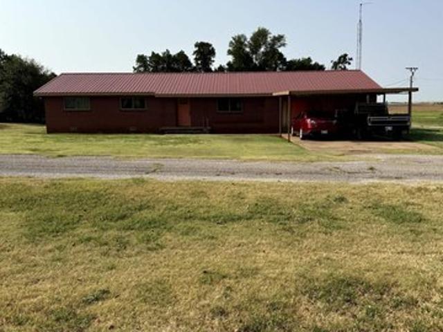 1430 Sycamore, Nash, OK 73761
