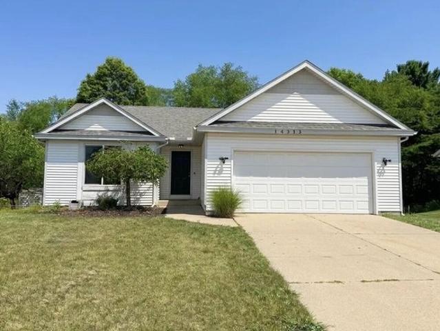 14313 Spruce Hollow Dr, Holland, MI 49424
