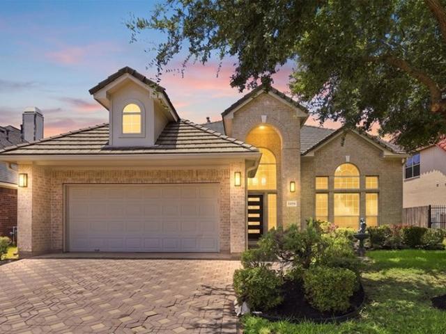 14310 Manorbier Ln, Sugar Land, TX 77498