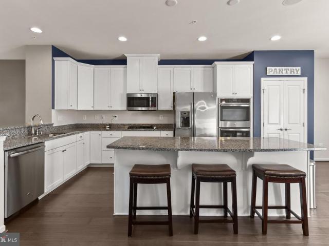 14311 Ridge View Lane