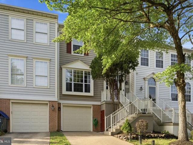 14312 Montverd Ct, Centreville, VA 20121
