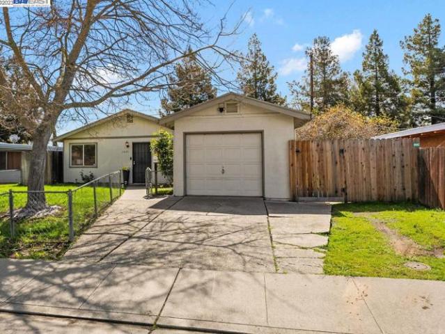 1431 Minnesota St, Fairfield, CA 94533