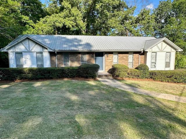 1431 Mohican Drive