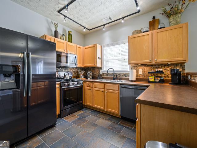 1431 Bay Overlook Drive