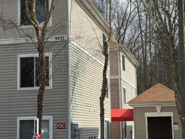 1431 Collegiate Cir, Unit 101, Raleigh, NC 27606 | MLS #10158