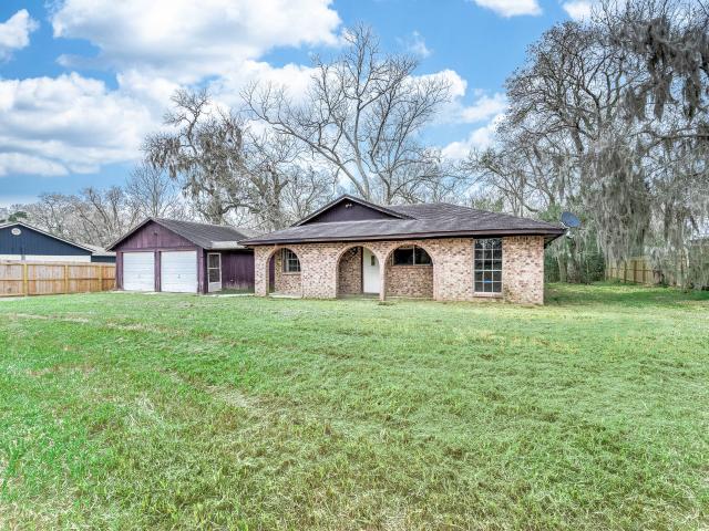 1431 County Road 934, Sweeny, TX 77480 | MLS #57538 | Compass
