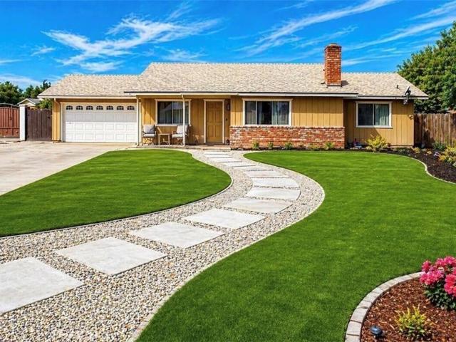 1431 E Boyer Dr, Tulare, CA 93274 | MLS #PI26091 | Compass