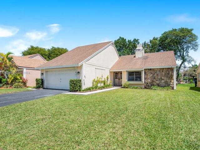 1431 Egret Rd, Homestead, FL 33035