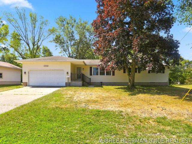 1431 Getz Rd, Norton Shores, MI 49441
