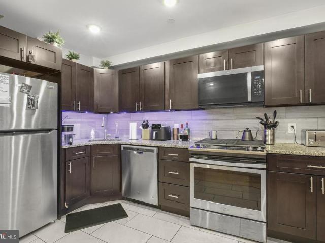 1431 Poplar Street # D