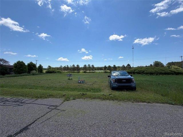 1431 Preston Dr, Butman Township, MI 48624
