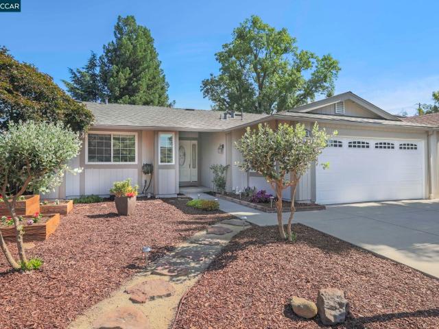 1431 Ridgewood Dr