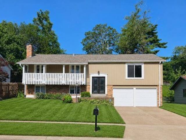 1431 Summerhaven Dr, Saint Louis, MO 63146
