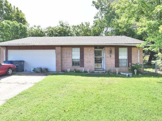 1431 S 123rd East Pl, Tulsa, OK 74128