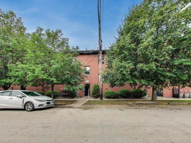 1431 W 108th St, Unit C, Chicago, IL 60643 | MLS #12428 | Compass