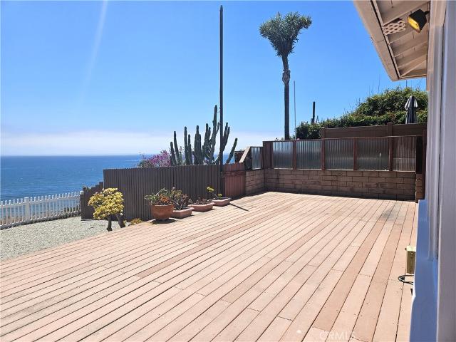 1431 W Paseo Del Mar