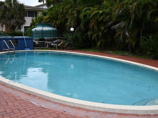 1431 14th Ave S #113, Hollywood, FL 33020