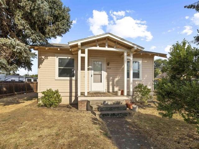 1431 12th St, Lewiston, ID 83501