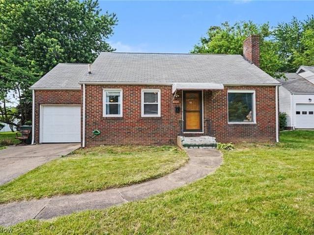 1431 21st St NW, Canton, OH 44709
