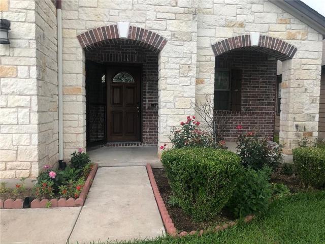 14320 Lake Victor Dr