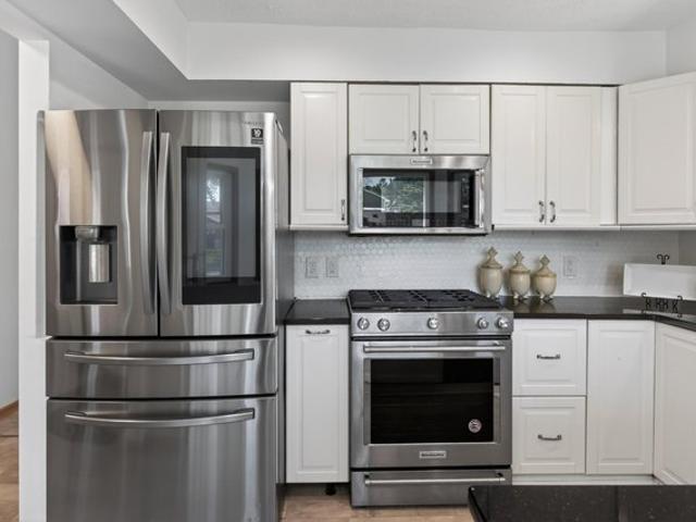 14322 Raven St NW, Andover, MN 55304