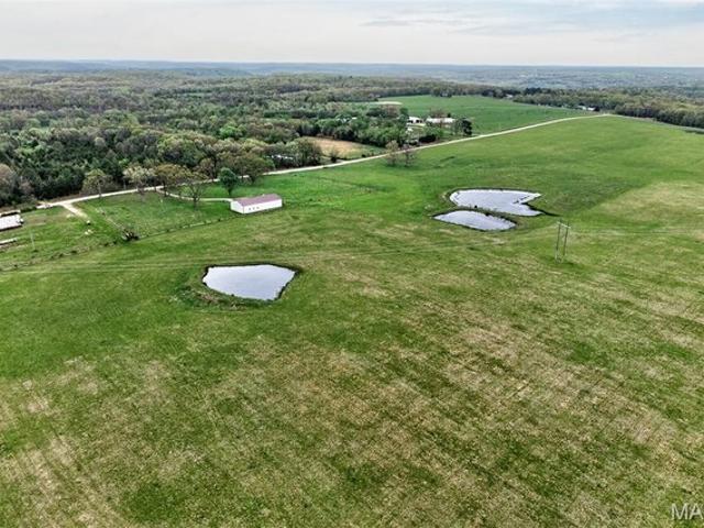 14325 Cascade Rd, Dixon, MO 65459