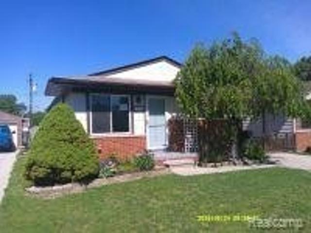 14326 Longtin St, Southgate, MI 48195