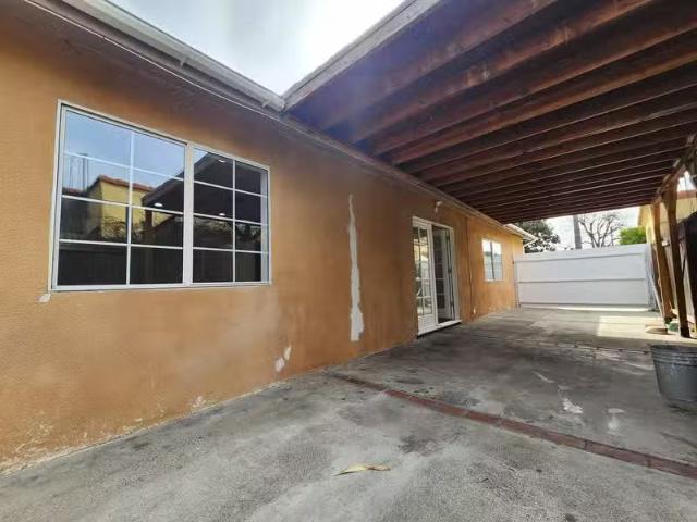 14329 Emelita St Houses in Van Nuys, CA