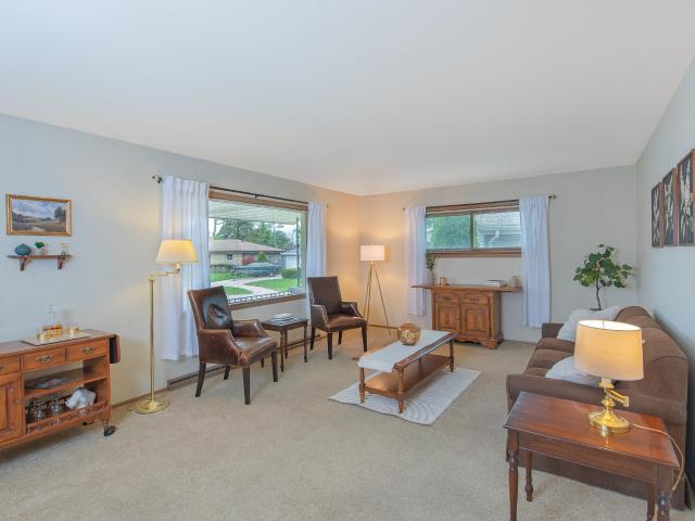 1432 Breeze Ter