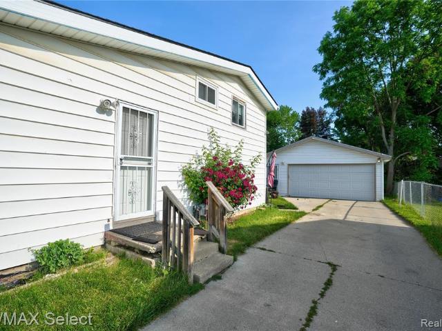 1432 Charwood Road