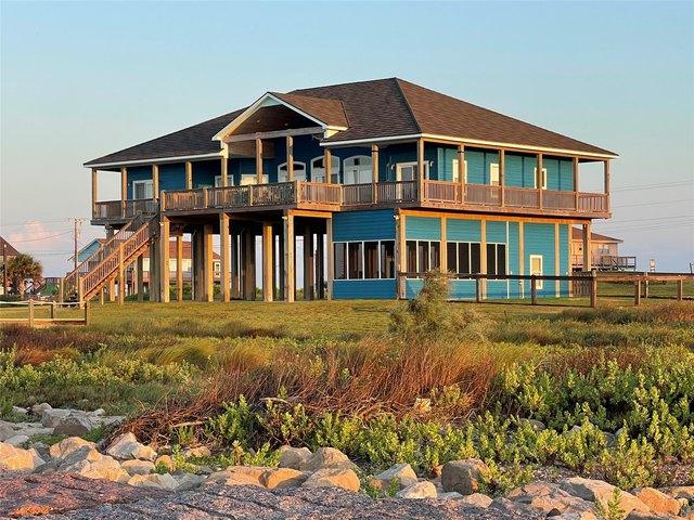 1432 County Road 230, Sargent, TX 77414