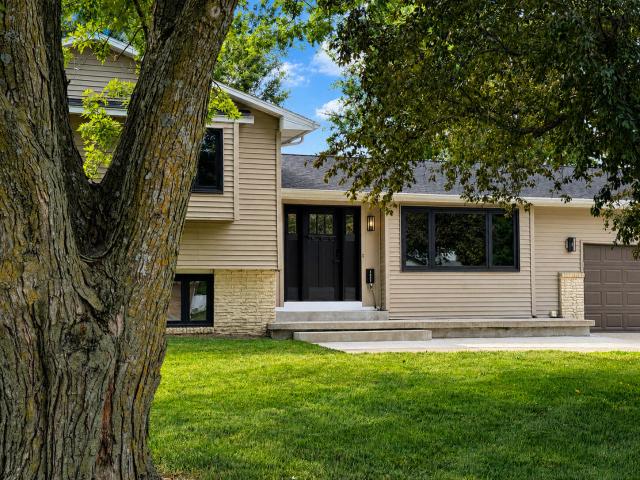 1432 Kate Shelley Drive
