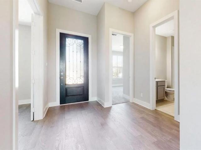 1432 Lawnview Drive