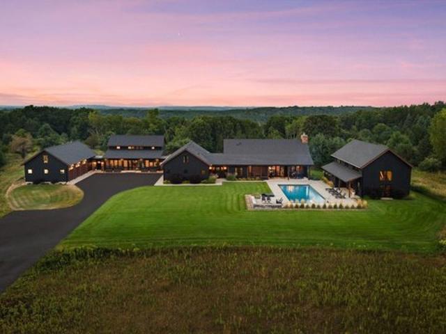 1432 th St S, Afton, MN 55001