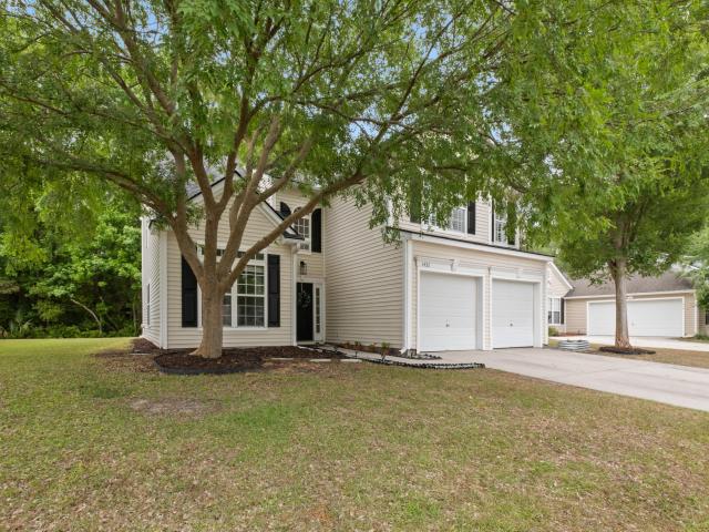 1432 Water Edge