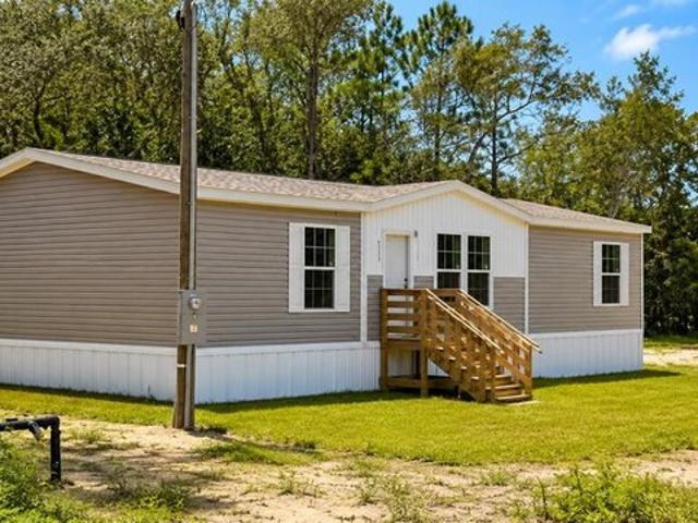 14330 SE 28th St, Morriston, FL 32668