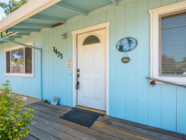 1433 Mussel Shoals Avenue