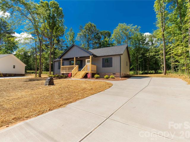 1433 Mack Drive