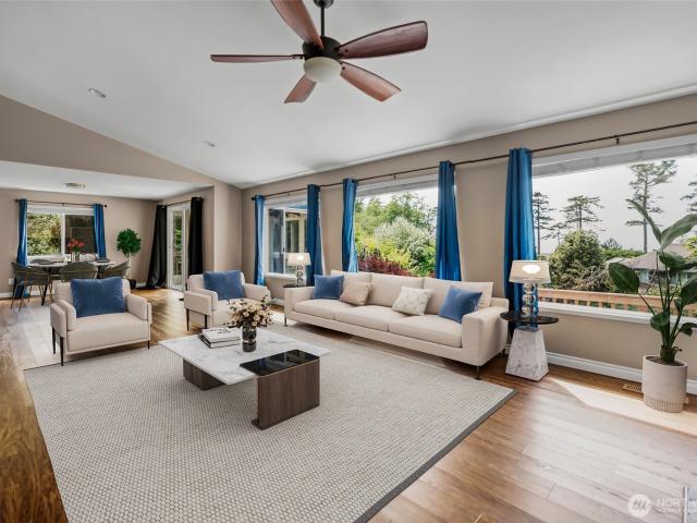 1433 Martha Way