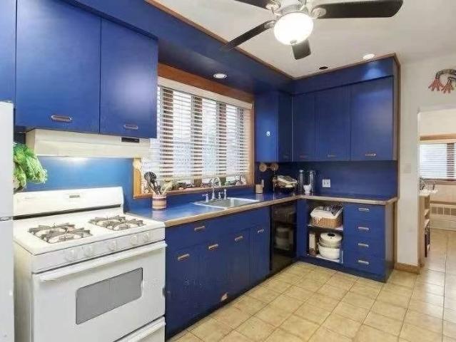 1433 Bay Ridge Parkway