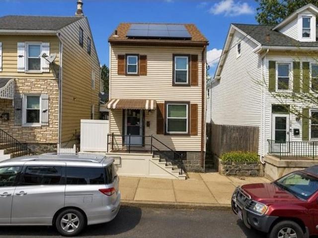 1433 Ferry St, Easton, PA 18042